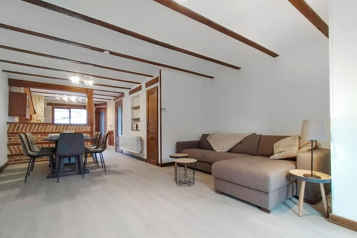 Maison De 2 Chambres Acceptant Les. - Philippeville