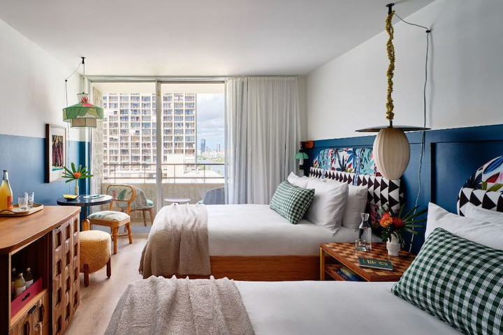 A11y Room With 2 Double Beds, Lanai And City Views - Honolulu, HI