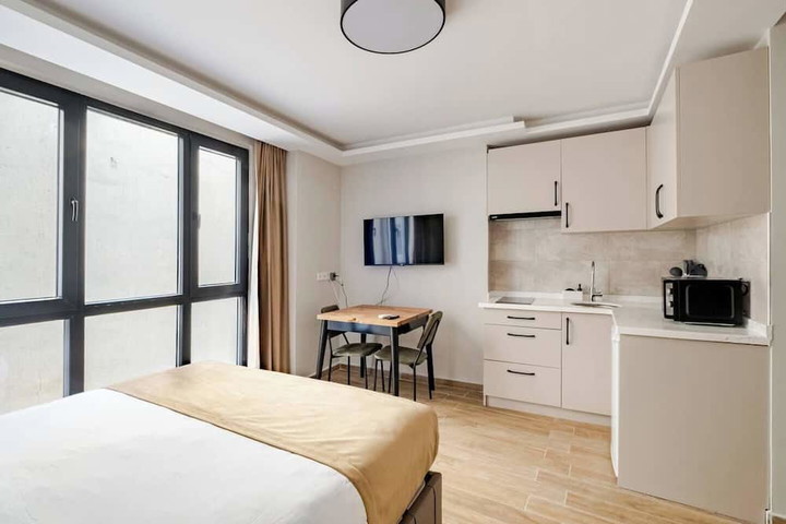 Central Brand New Studio Near Metro - Estambul