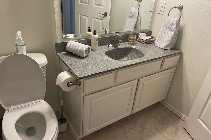 Cozy 1 Bedroom Mother In Law - Private Jacuzzi, Near Beach/parks - Seattle, WA