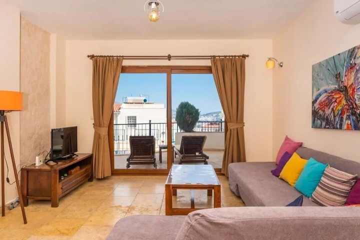 Talia Apart This Duplex With Direct Pool Access Offers City And Sea Views. - Kalkan