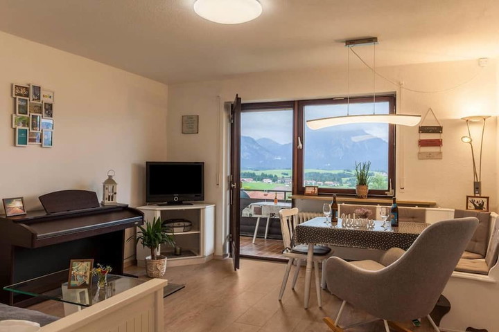 Neuschwanstein View - Holiday Apartment - フュッセン