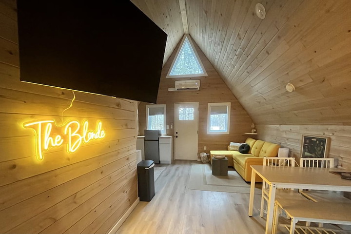 Treehouse W/ Hot Tub Near Shawnee National Forest - Marion, IL