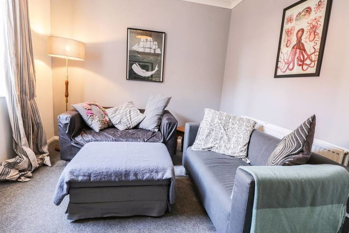 1 Burns Yard, Whitby - Whitby