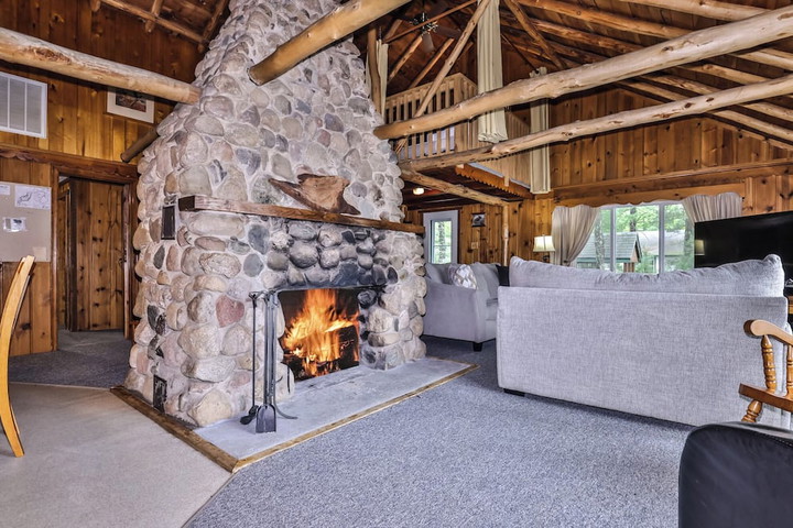 Estrold's Resort- Popple Cabin - Wisconsin