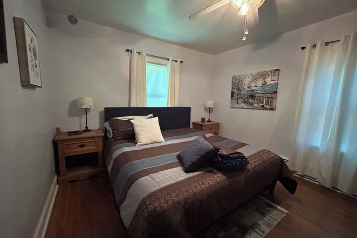 3-bed Mountain View Home, Walkable To The Uofm, Creek, Hiking Trails, Go Griz! - Missoula, MT