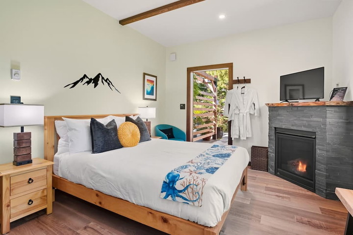 Suite Ucluelet - Romantic Couples Getaway-sauna! - Ucluelet