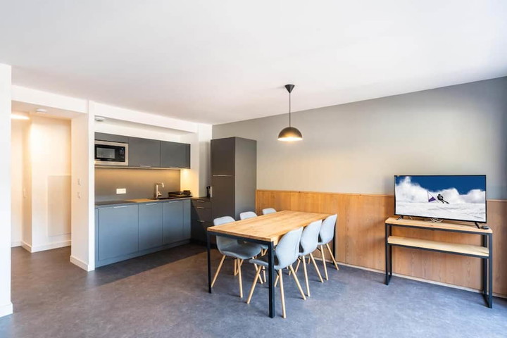 Wifi, Ski-in/ski-out & Foot Of The Slopes, Swimming Pool, Sauna, Hammam, Terrace, Balcony, Tv - L'Alpe d'Huez
