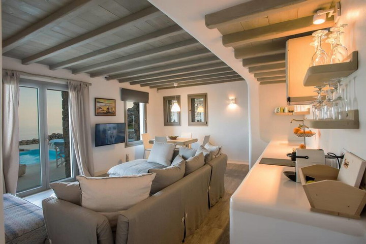 Divine Mykonos Euterpe Suite, 2 Bdr, Private Pool, Wonderful Sea Views - Mykonos