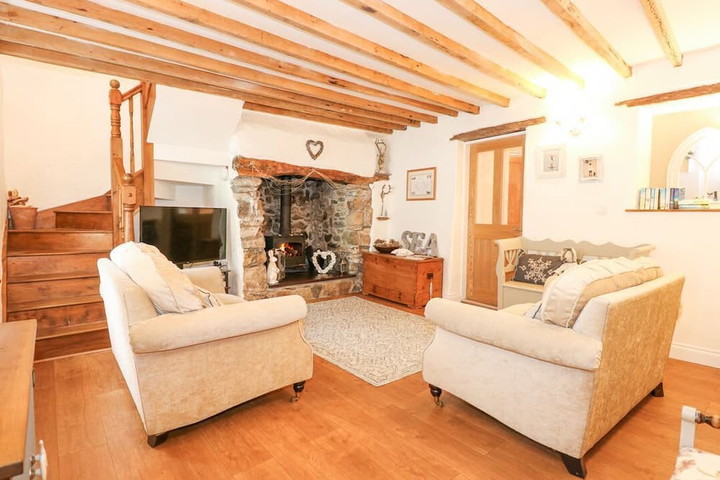 Bramley Cottage, In Beaumaris. - Bangor