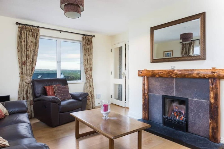 Fairways 20 (10 Min Walk To Lahinch Beach), Short Walk To Lahinch, With Great Views! - Lahinch