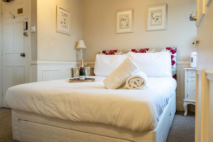 Cransley Room 13 - Double Room Close To The Beach, Town And Station - Bournemouth