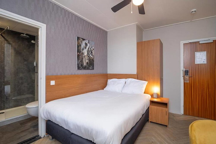Discover Comfort & Luxury In 2 Modern Units In Scenic Made, North Brabant - Breda, Netherlands