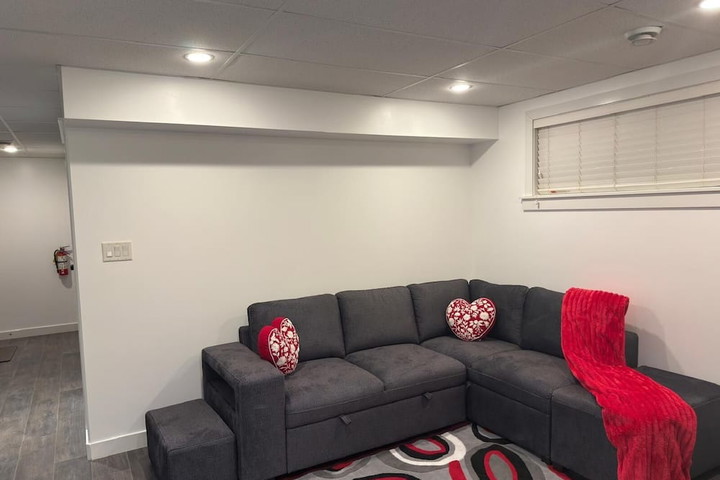 Cozy 2 Bedroom Apartment - Regina