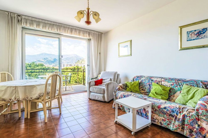 Beautiful Apartment For 6 People With Balcony And Pets Allowed - Ventimiglia