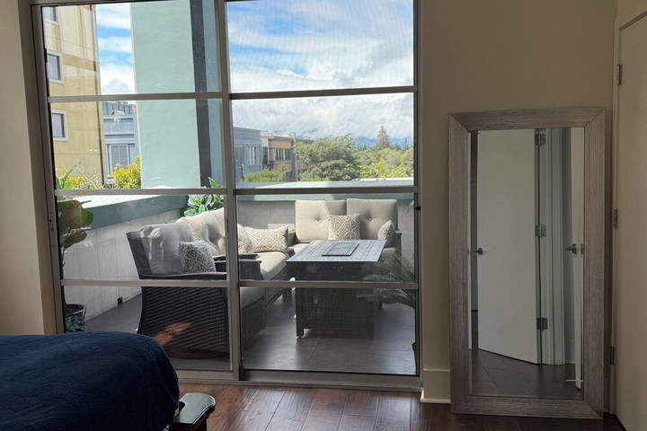 First And Only 4-bedroom 3 Full Bathroom Condo With Ac In Enjoyable Santana Row - Los Gatos, CA