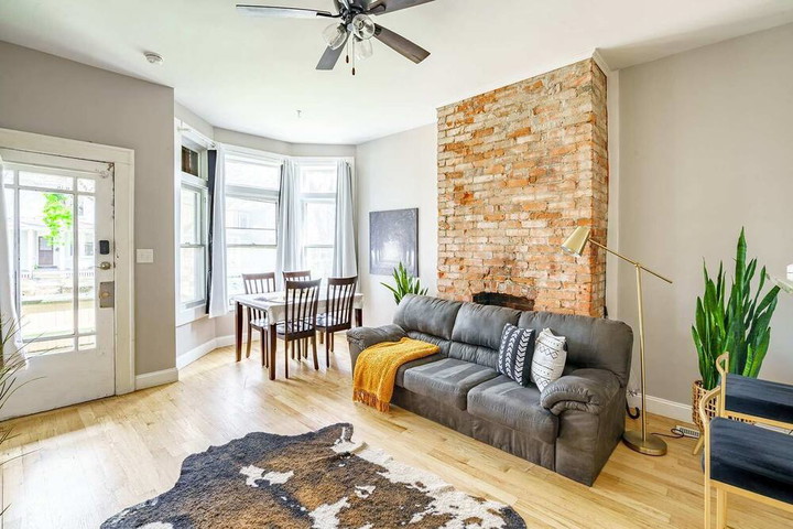Short North & Downtown & Osu | Near High Street | Free Parking | 5,800+ Reviews - Dublin, OH