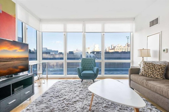 Hells Kitchen 1 Br Hudson River | Resort Style Amenities - New York City
