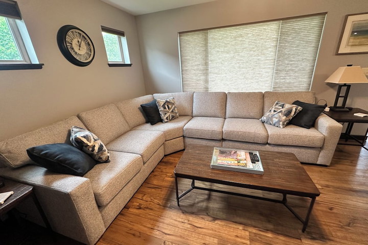 Okoboji Bridges Bay Cabin 111~ Waterpark Passes And Relaxing Retreat - Spirit Lake, IA