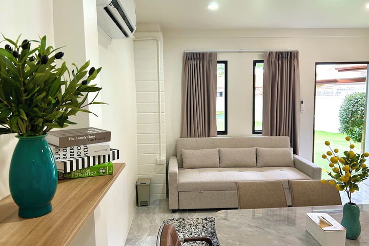 3-bedroom House In Adorable Chalong Phuket With Nestled Among Lush Mature Trees - Phuket