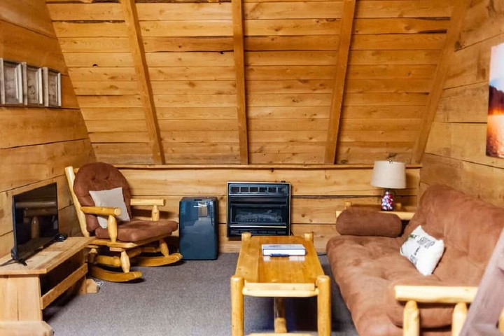 Reel Simple - Pet Friendly With Hot Tub - Summersville, WV