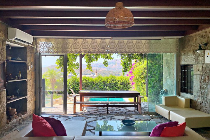 Private Pool Getaway In A Luxury Stone Villa - Bitez