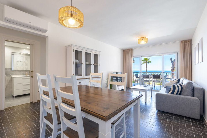 Family Beachfront Apartments In Cambrils - Uhc Dms V - Cambrils