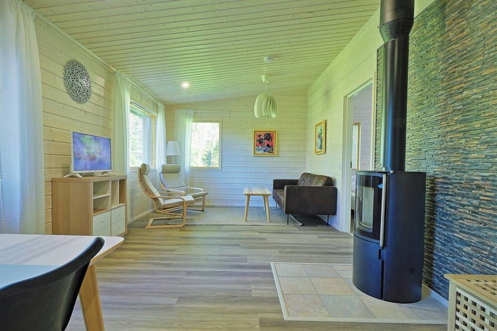 Charming 2-bedroom Cottage Villa Ankkuri With Privat Wood Stove Sauna And Bbq - Kouvola