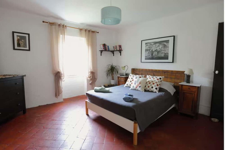Un Cocon Au Coeur Du Village - Mouriès