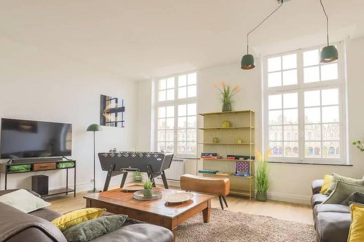 La Porte Verte, Superbe Triplex 16p - Arras