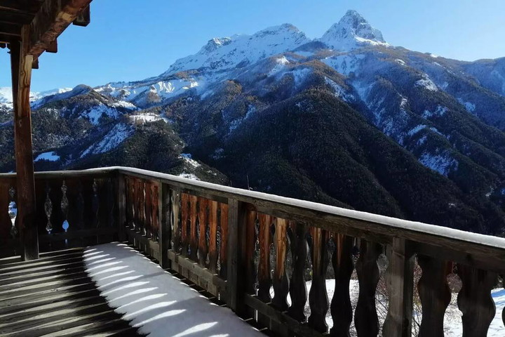 Très Agréable 1/2 Chalet, Vue Magnifique Sur Les Montagnes, Pra Loup - Barcelonnette