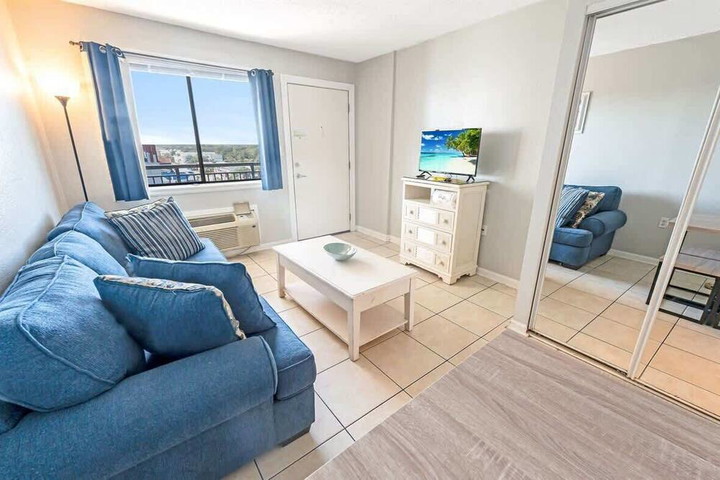 Oceanview Bluewater Resort's King Honeymoon Suite! - Myrtle Beach