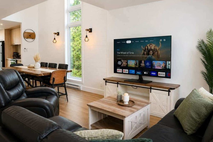 Chic 2-story Condo, A Nature Retreat For 6 - Québec City