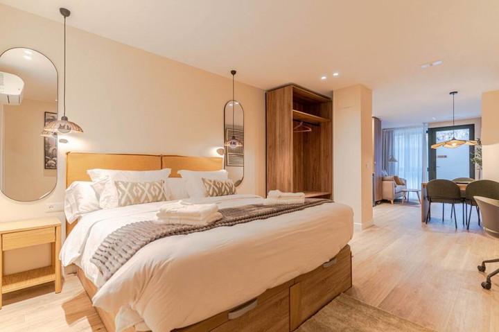 Appartement Alhambra. Moderne, Lumineux Et Idéalement Situé. - Grenade
