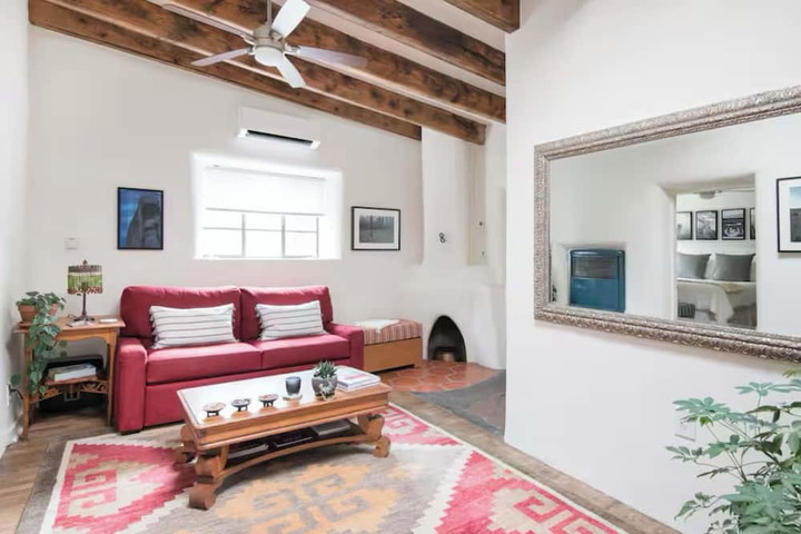 Best Casa: Peaceful Apartment In Historic Hacienda With Private Hot Tub - Taos, NM