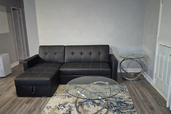 Hotel-style Comfort - Kanata