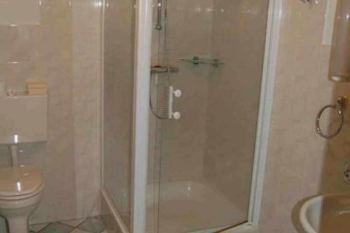 Appartement Confortable Dans Une Ferme Chaleureuse Pour 2-3 Personnes, Borne 22kw - Vrouwenpolder