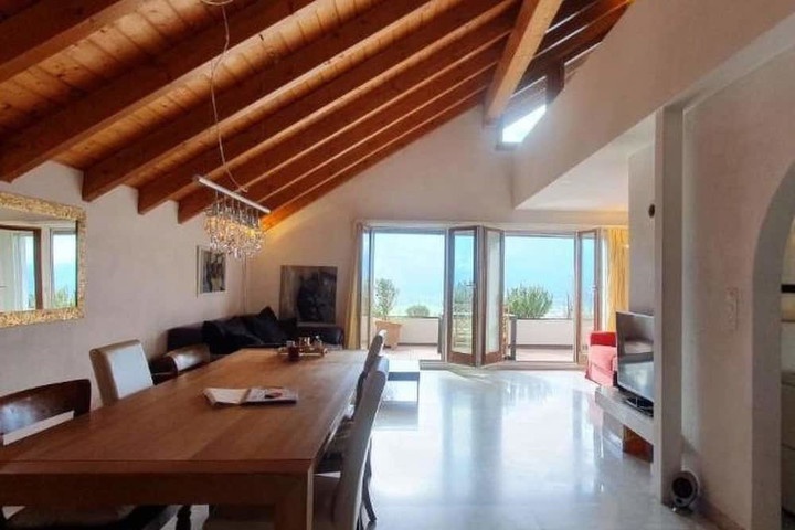 Heidi Holiday - Grand Maisonette-attica, (Jenins), By Interhome - Canton des Grisons