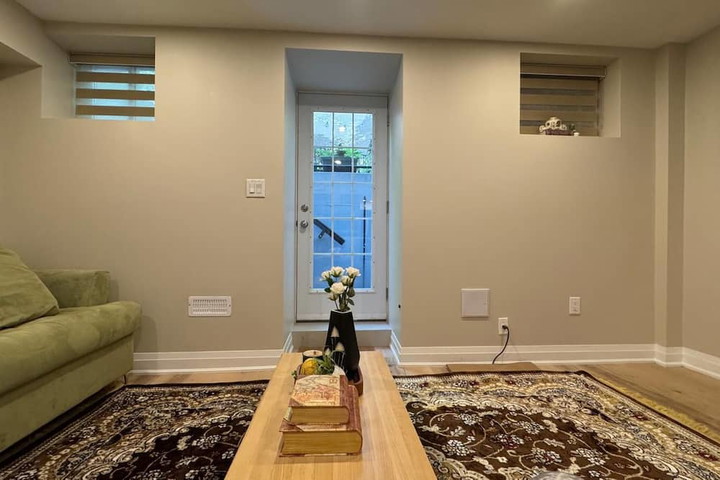 Elegant 2br/2ba Suite  Near Lake Wilcox, Go Transit & Wonderland - Whitchurch-Stouffville