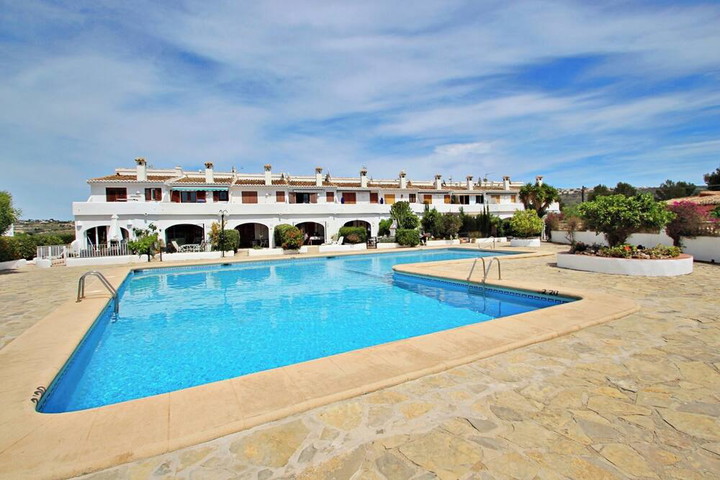 Jane - Modern, Well-equipped Bungalow In Moraira - Moraira