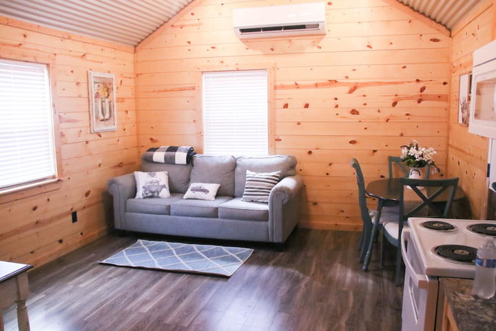 Over 100 Acre Longhorn Ranch To Enjoy Hiking, Star Gazing, And Wildlife Viewing. - Lake Buchanan, TX