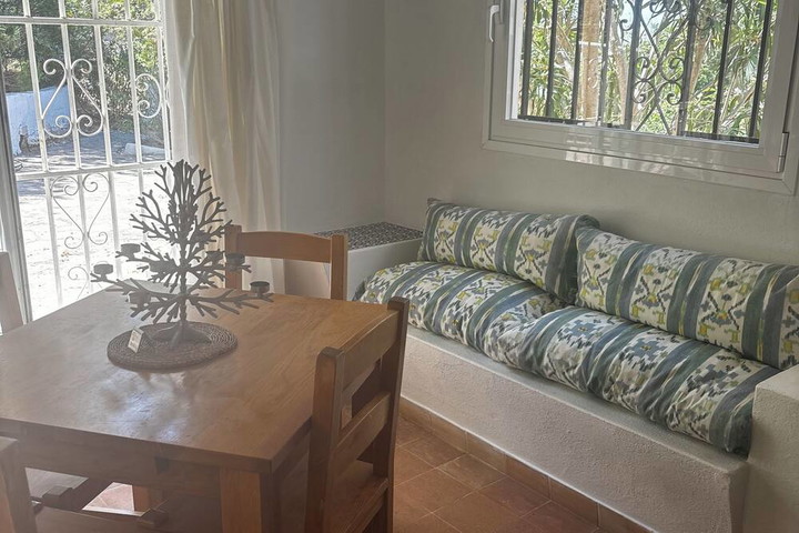 Gorgeous One Bedroom Apartment In Peaceful Jesus Hills, Ibiza - Islas de Ibiza