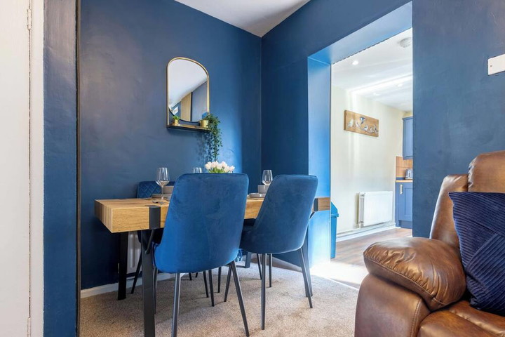 Luxury Vintage Townhouse I Central Derry City - Derry