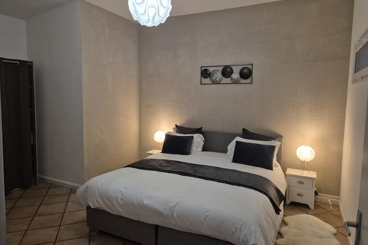 Chambre Selena Courtyard View - Crest