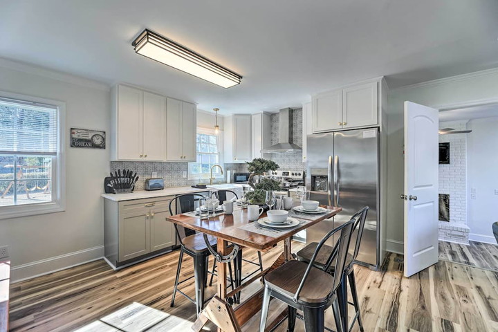 Family-friendly New Bern Home W/ Backyard! - New Bern, NC