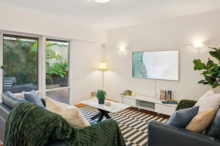 Kingsley Lake House | 3 Lounges + Fast Wifi - Kingsley