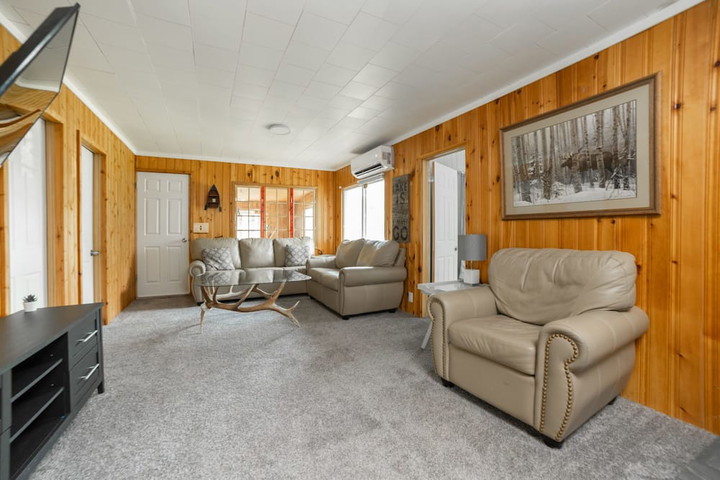 Matlock Dunnotar Area Pet Friendly 3 Bed Cottage Across The Road From The Lake - Manitoba