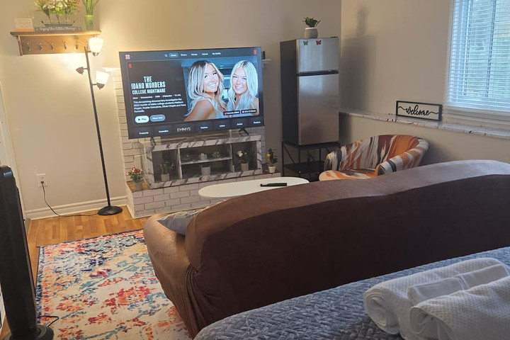 Tilto Executive Suite Cozy Two Bedroom Apartment, 4mins Drive To Mcallister Mall - Saint John
