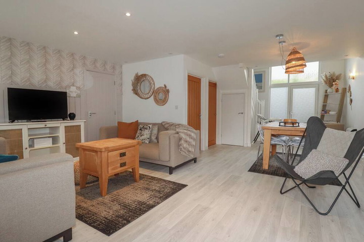 Trenethick, Family Friendly, Character Holiday Cottage In Porthtowan - St Agnes