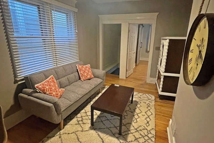 2bed 1.5bath House, Lower Eastside, King Bed, Fire Pit, Sleeps 6 - Milwaukee